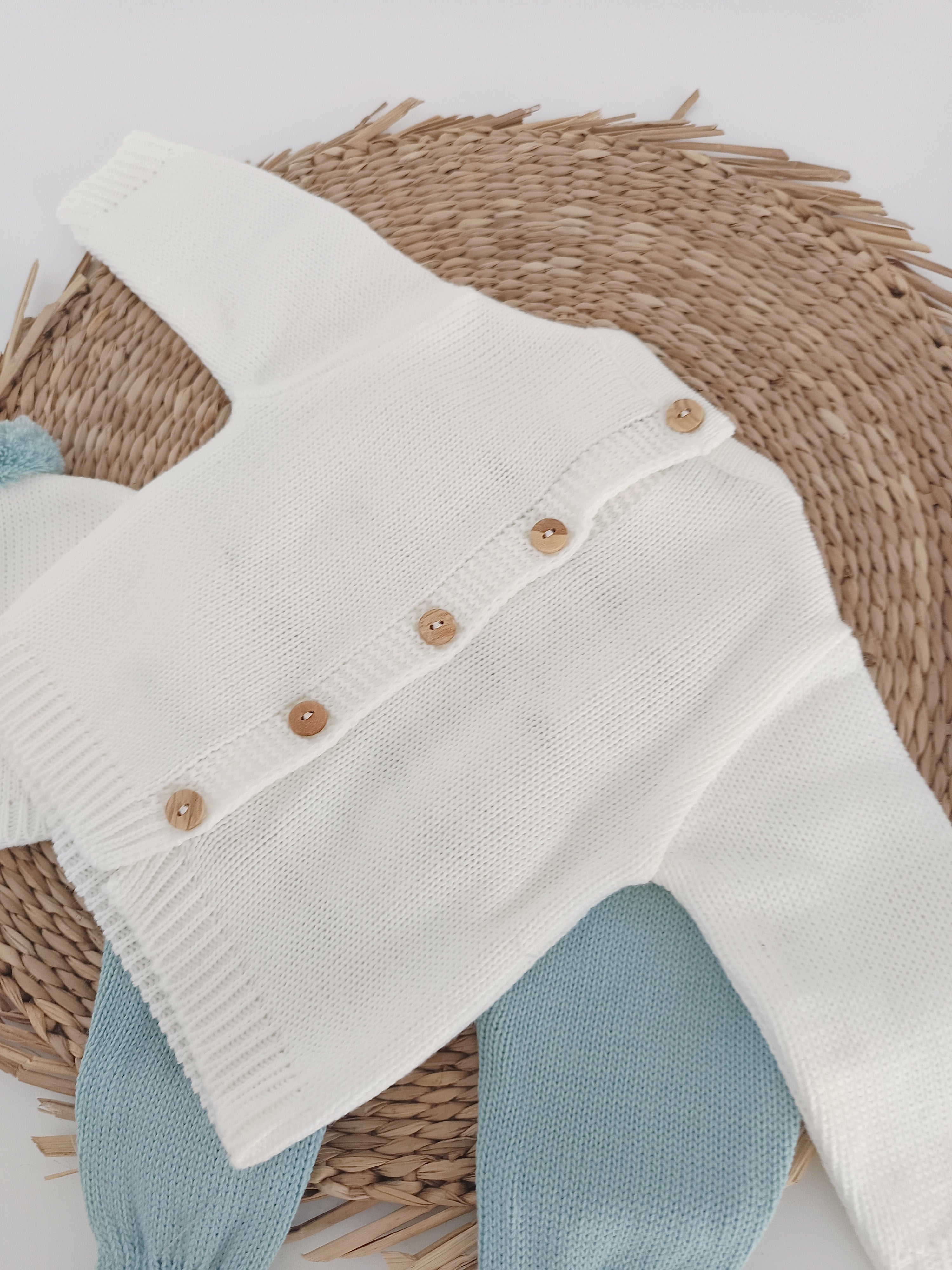 Conjunto de Malha Pintas com Gorro Pompom Verde